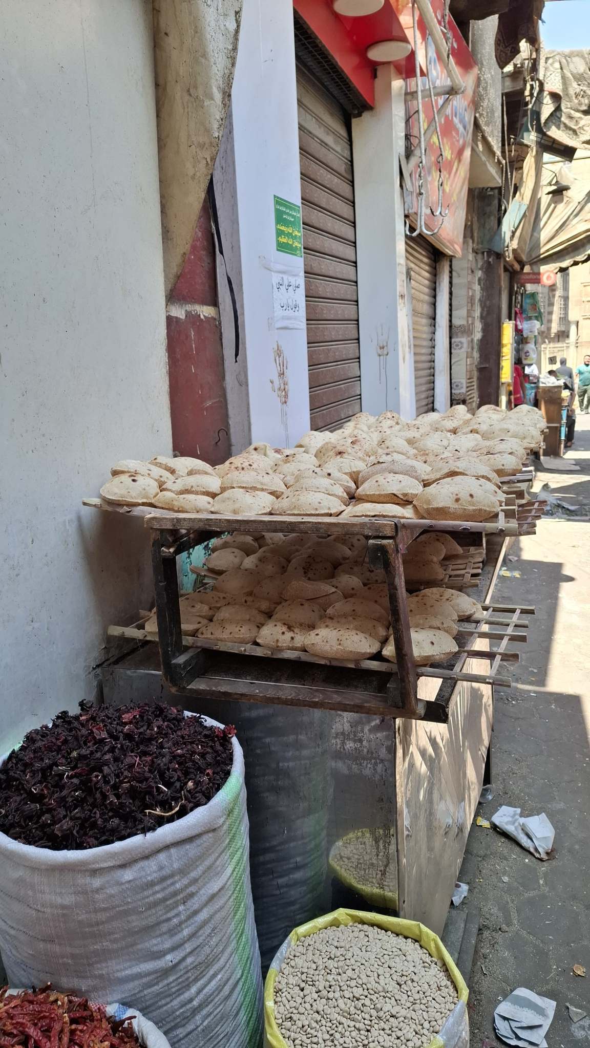 MORE THAN BREAD: THE SOUL OF EGYPT IN AISH BALADI. – FOOD CURIOUS